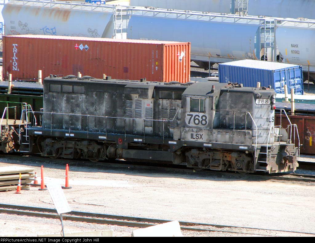 100517005 ILSX 768 at BNSF Northtown Yard